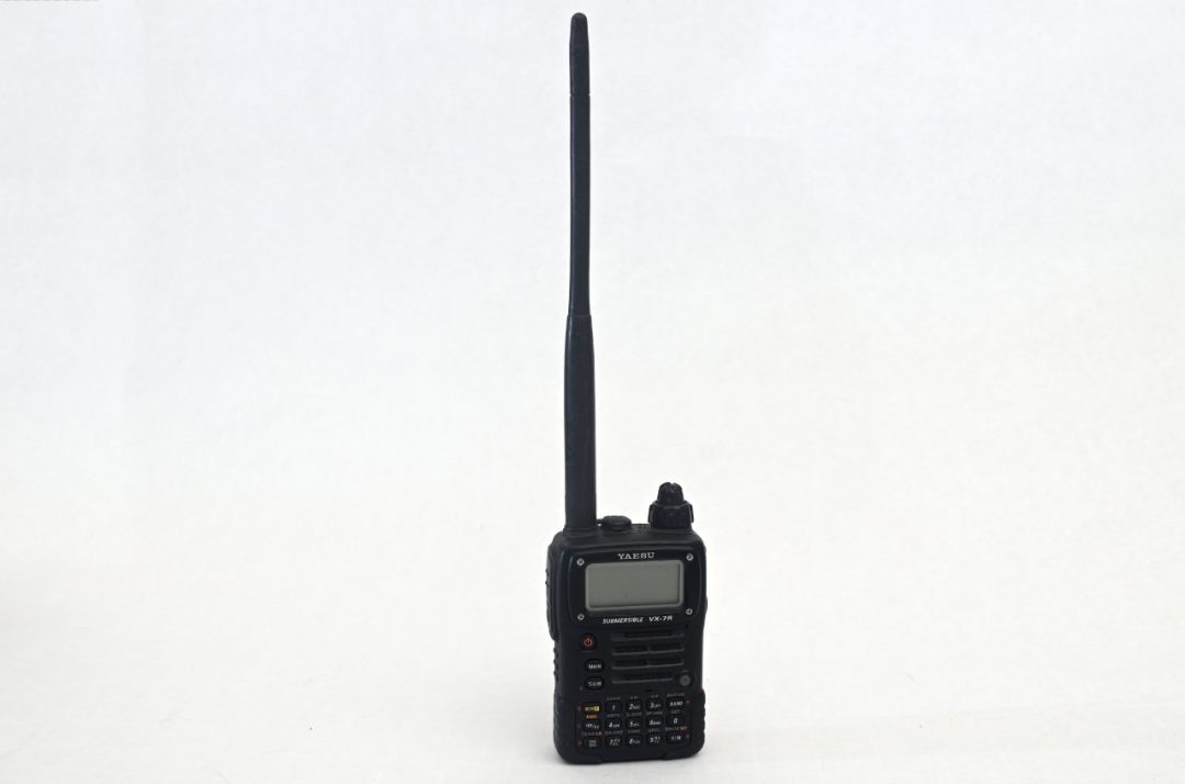 8 Things to Know Before Buying a Yaesu VX-7R in 2026