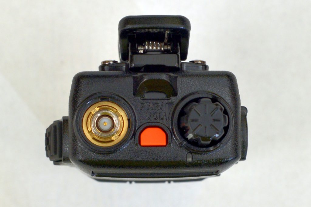 8 Things to Know Before Buying a Yaesu FT-65R in 2026