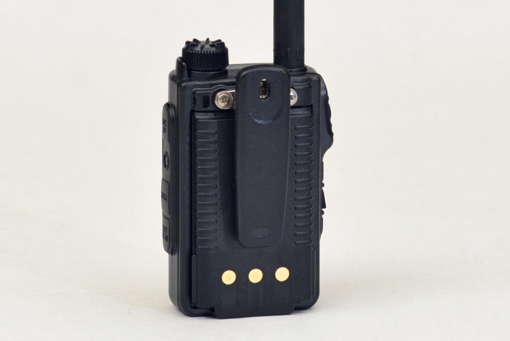 8 Things to Know Before Buying a Yaesu FT-70DR in 2025